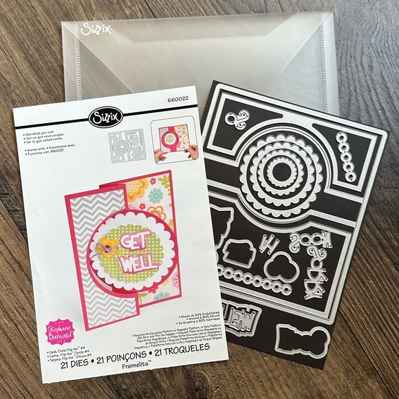Sizzix | Office | Nwt Sizzix Circle Flipits 4 Card Base Die Set By ...